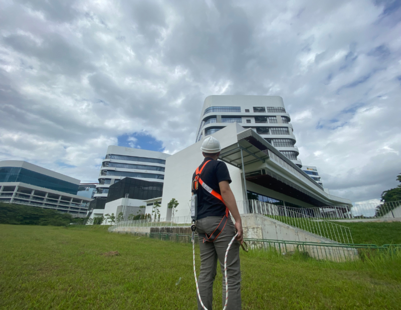 Safeware Fall Arrest Equipment - QSS Safety Products